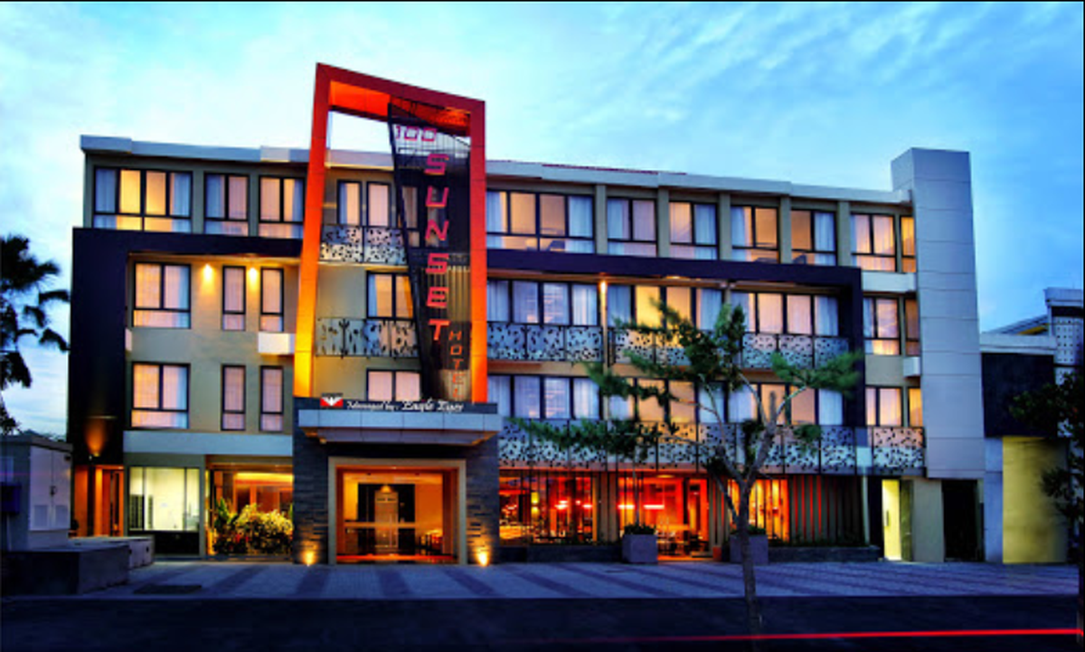 Lowongan Accounting di 100 SUNSET HOTEL, | Glints