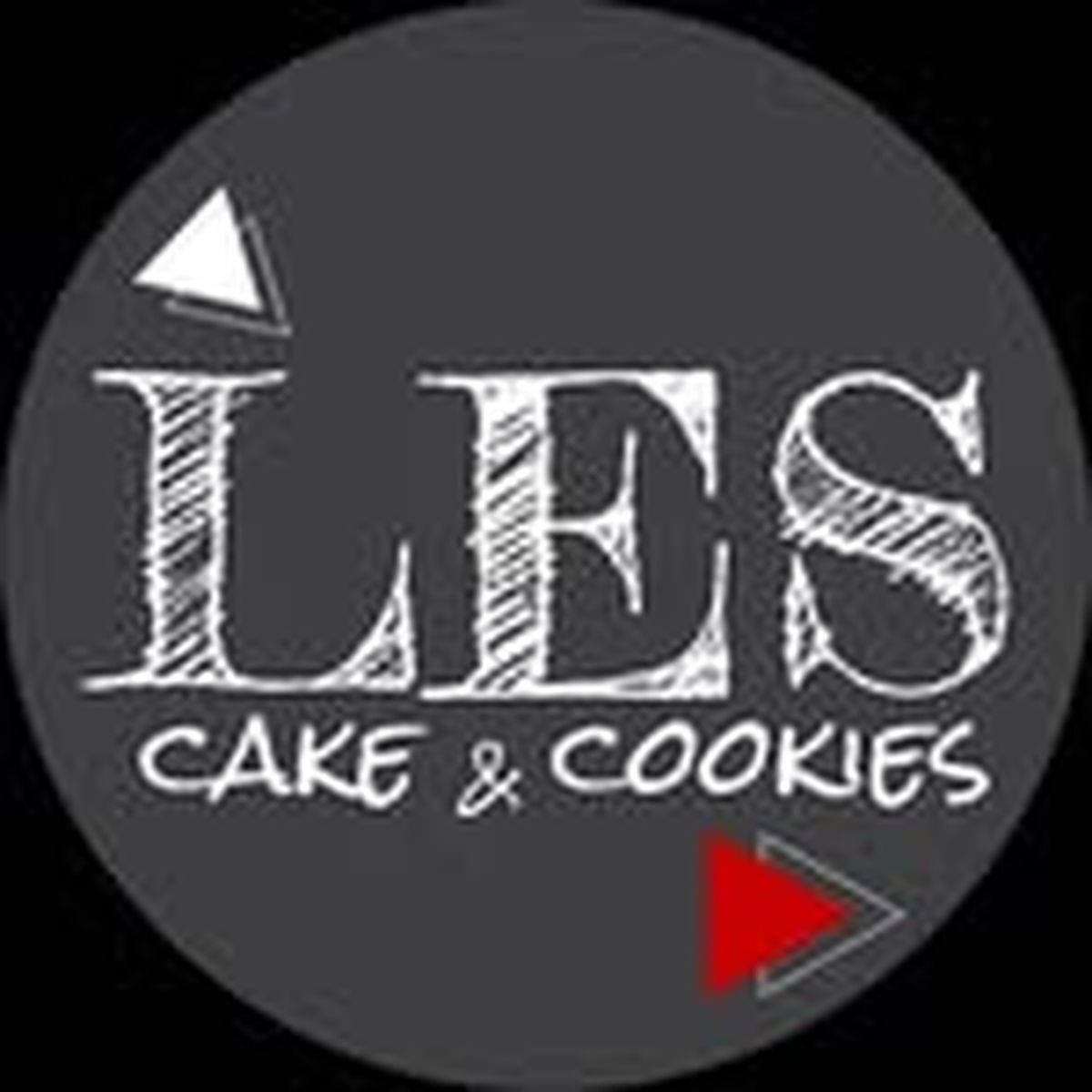 Staff Outlet (Domisili Bali) Jobs at Les Cake & Cookies Kitchen, | Glints